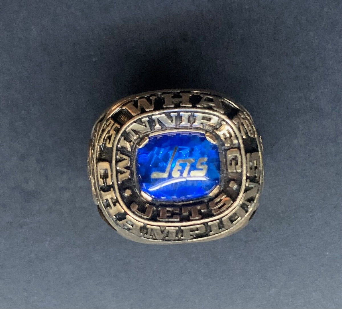 1976 Bobby Hull Hockey WHA Jostens Salesman's Sample 10K Gold Champion – Glory Days Sports