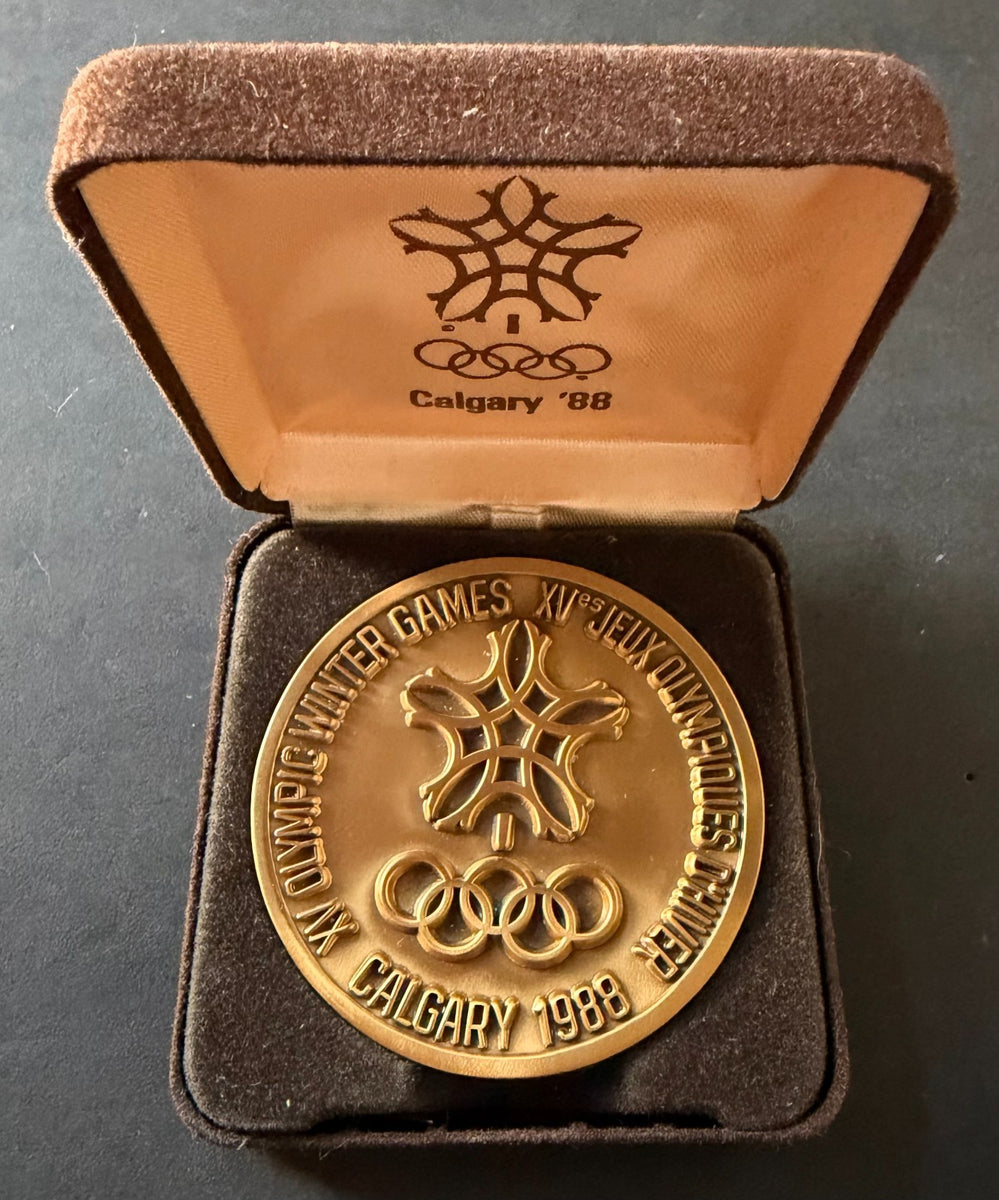 1988 Calgary Winter Olympics Presentation Medal In Original Velvet Cas ...